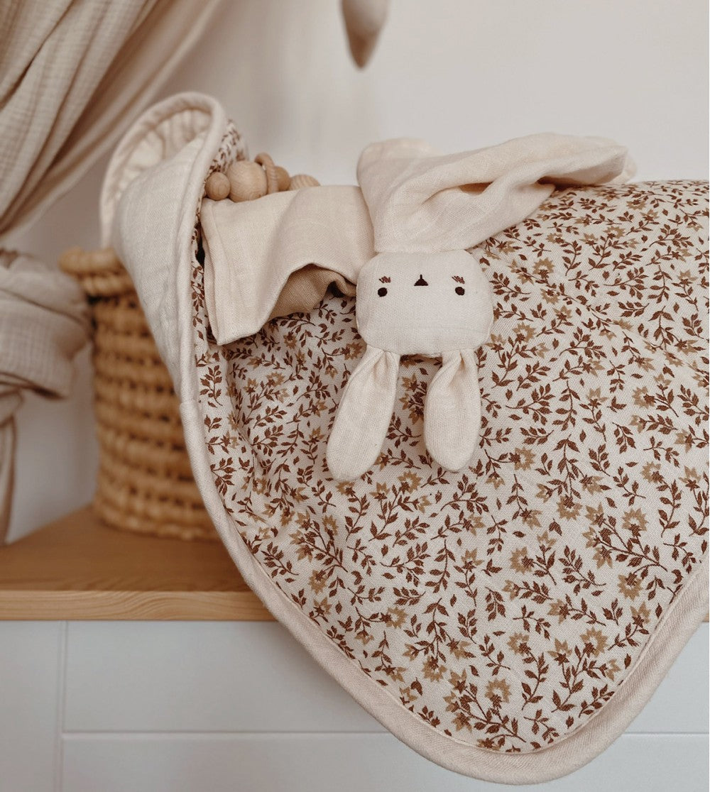 Main Sauvage knuffeldoekje bunny ecru – PSikhouvanjou